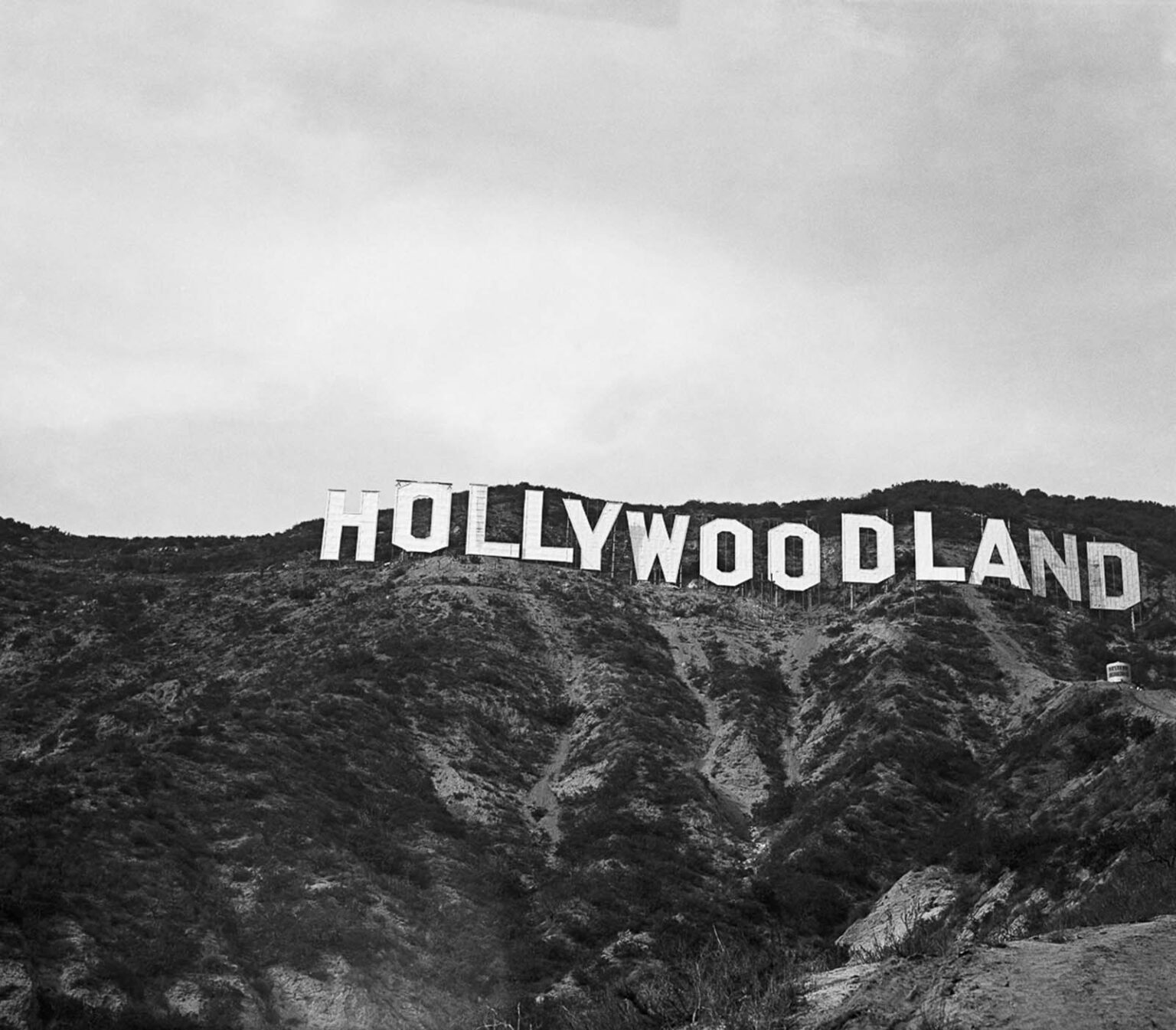 The iconic Hollywood sign in old photographs, 1924-1980 - Lively Tales Now